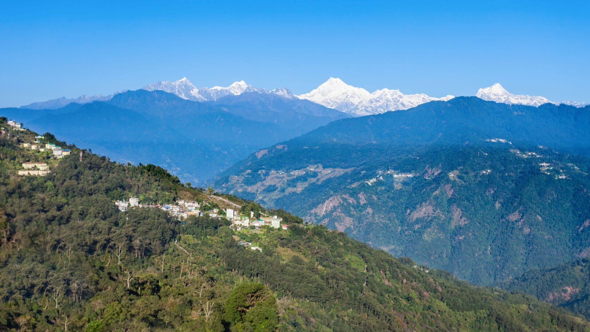 10-Day Eastern Himalaya Sikkim Tour Package | Peak Adventure Tours