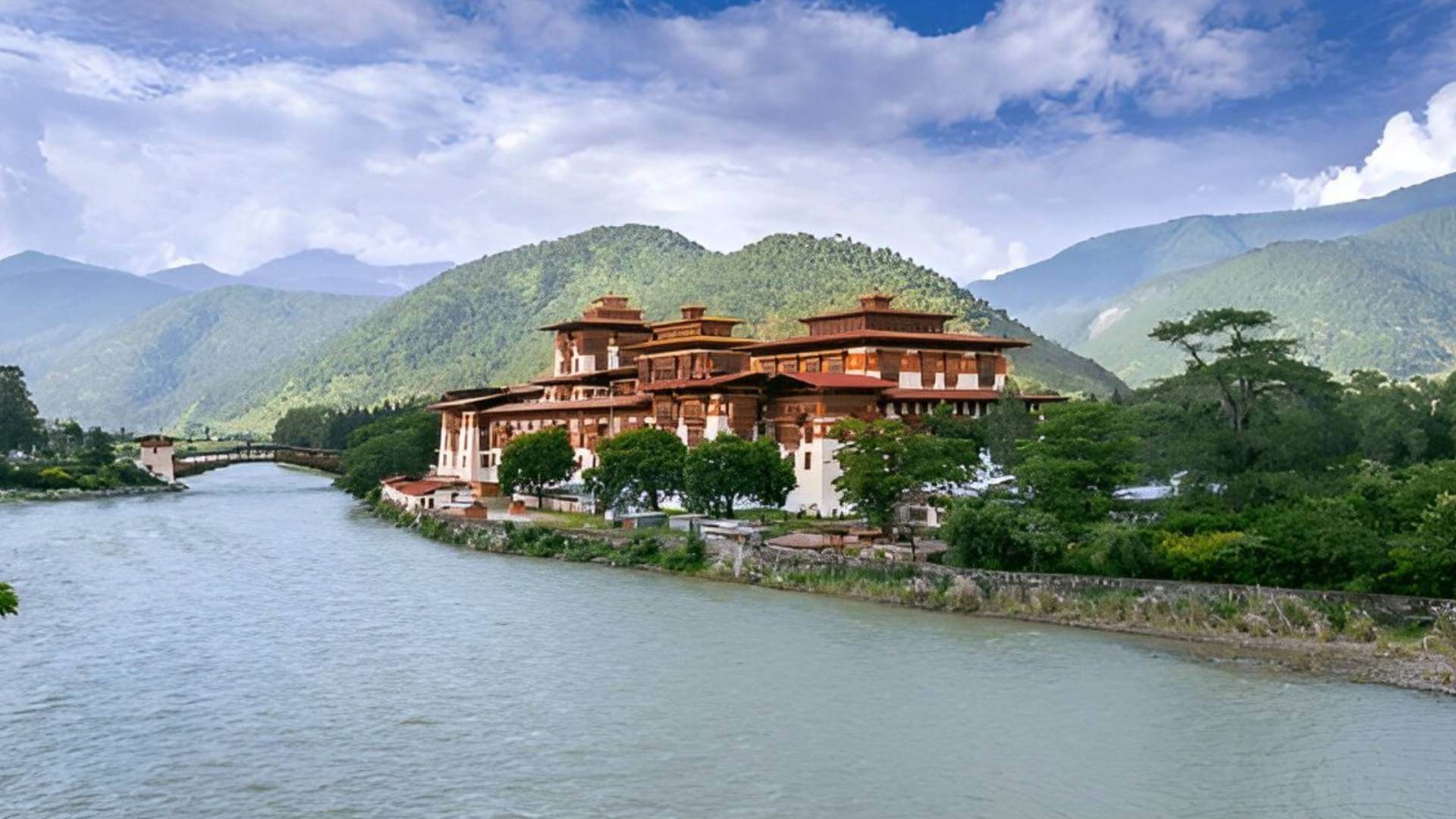 6 Best Places to Visit in Bhutan | Peak Adventure Tours