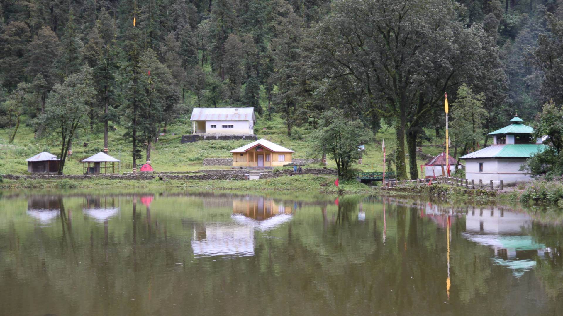 Dodital Lake Trek in Uttarakhand, Himalayas | Peak Adventure Tours