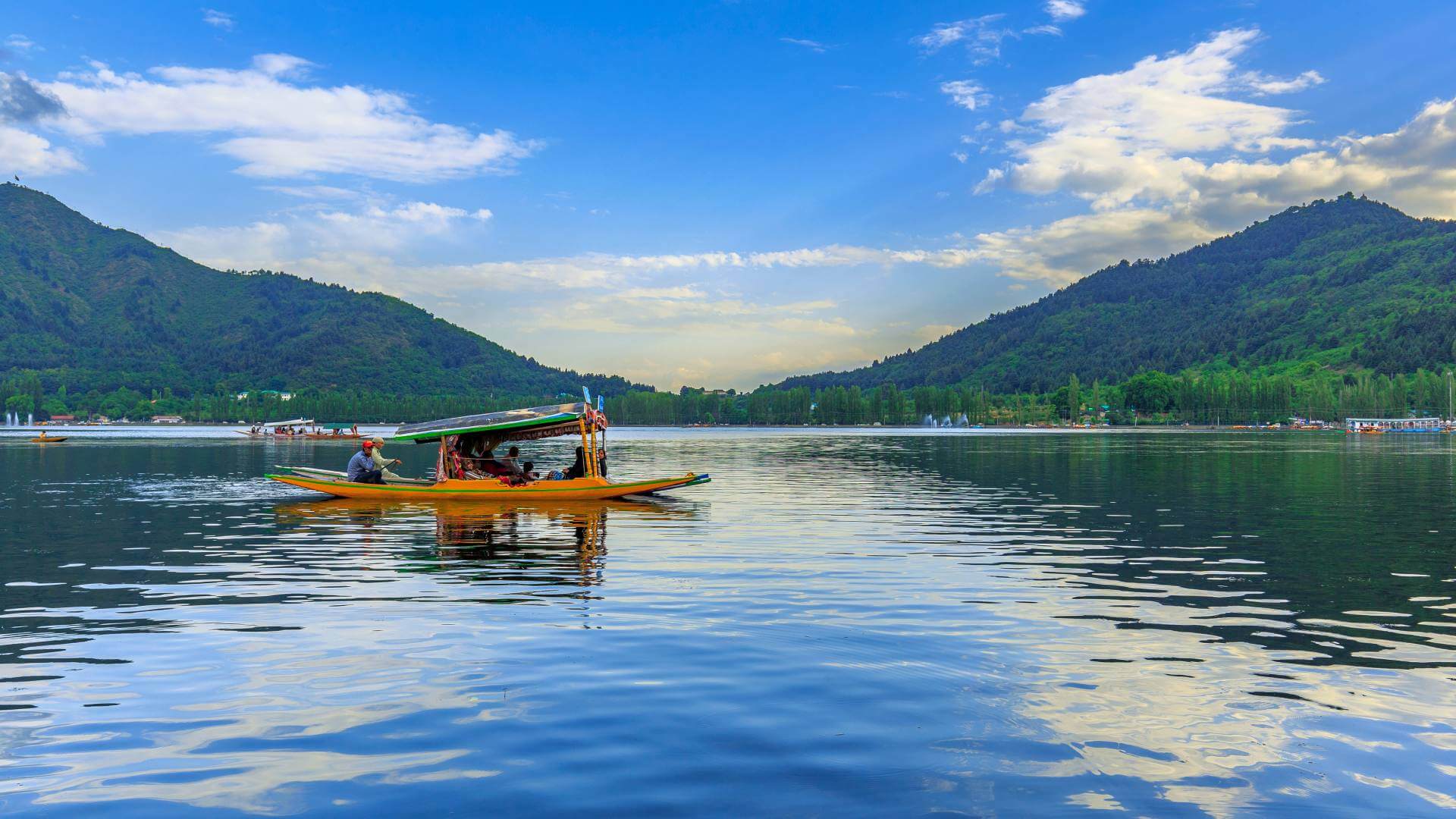 Jammu Kashmir Tourism – Top Tourist Places & Kashmir Tour Packages ...