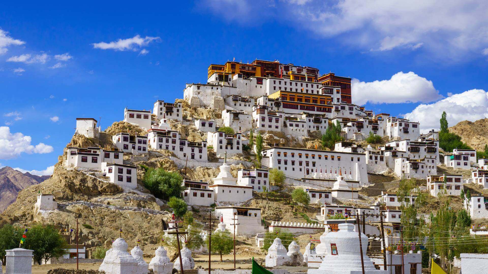 Ladakh Tourism - Top Tourist Places in Ladakh | Peak Adventure Tour