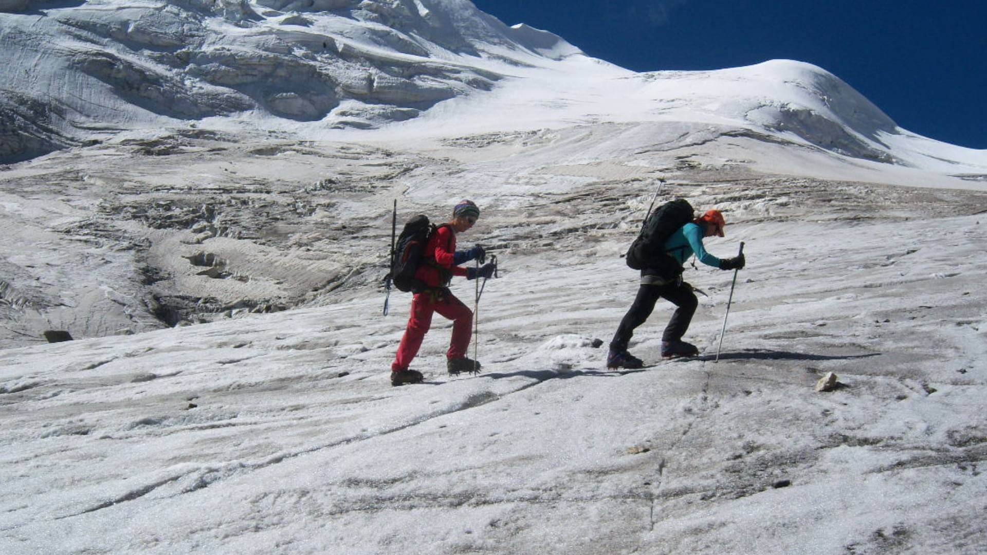 Trekking in Garhwal - Book Uttarakhand Trekking Tour Packages